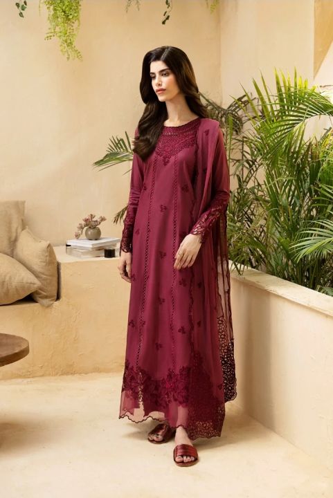 "Berry Delight Embroidered Winter 3Pc Suit - Women's Pakistani Winter ...