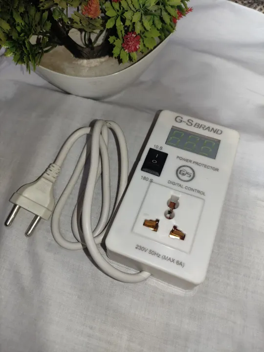 Automatic Digital Power Protection Over and under voltage controler | Daraz.pk