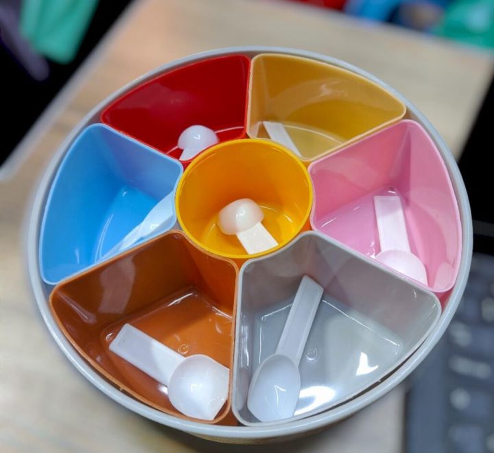 Round Masala Box (Spice Box) 7 in 1 Partition Kitchen Seasoning Box ...