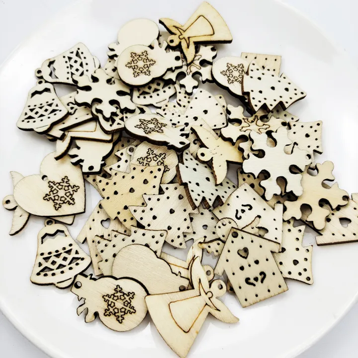 50Pcs Christmas Wooden Decoration Confetti Snowflake Xmas Tree Elk Star ...