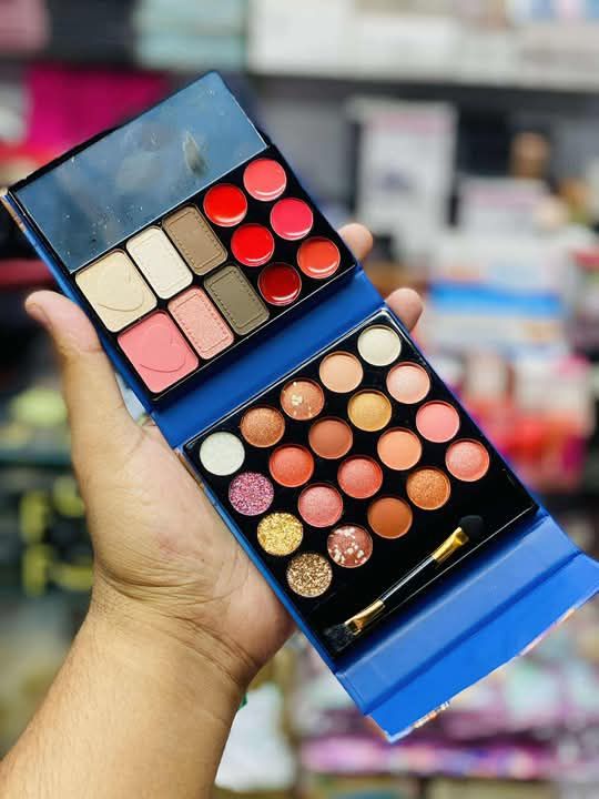 Miss Ayman Mini Makeup Kit | Daraz.com.bd