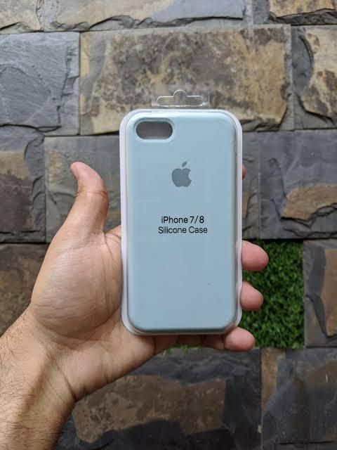 iPhone 7/8 SE 2020 Official Silicone Case | High-Quality Protection ...