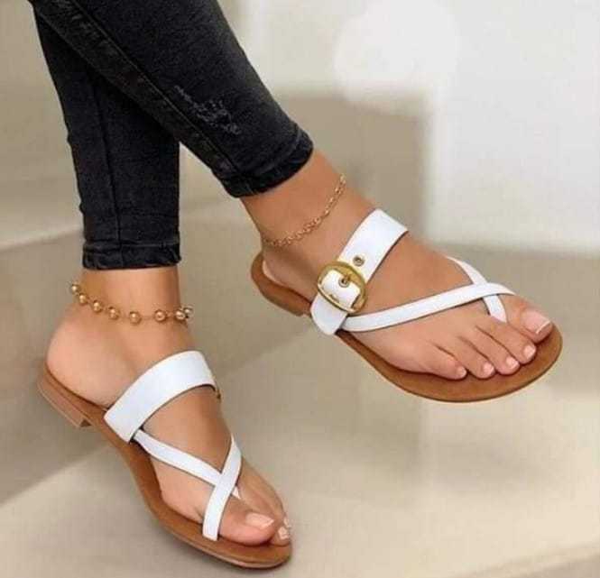 Fashionable Trendy Classy Flat Sandle For Girls | Daraz.pk