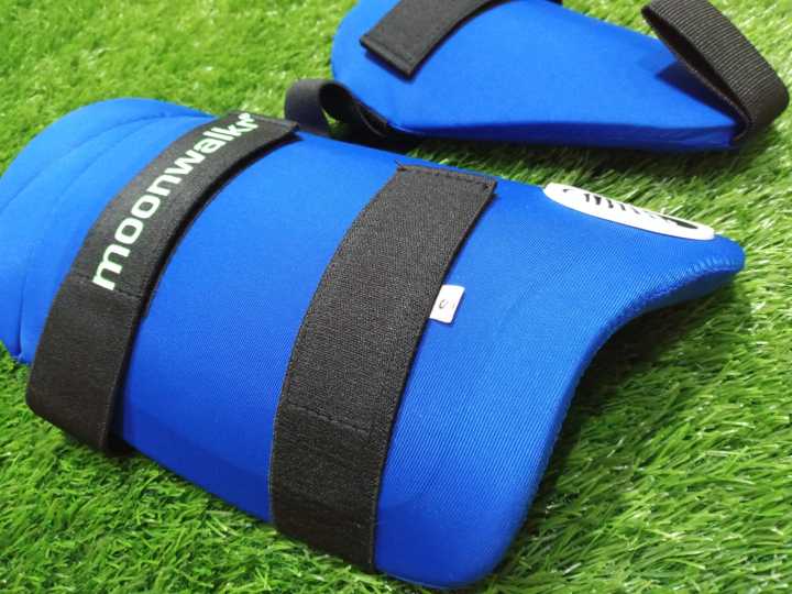 Moonwalker kids size under 12 thigh pad hardball cricket thigh pad ...