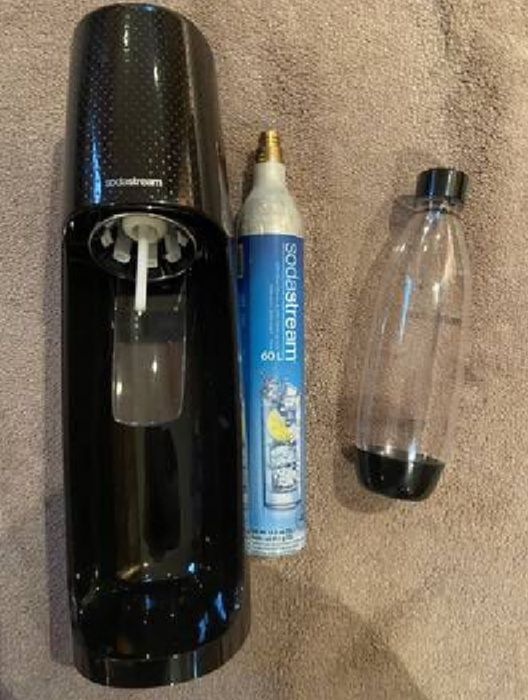 SodaStream Fizzi Sparkling Water Maker, Black Without Box | Daraz.pk