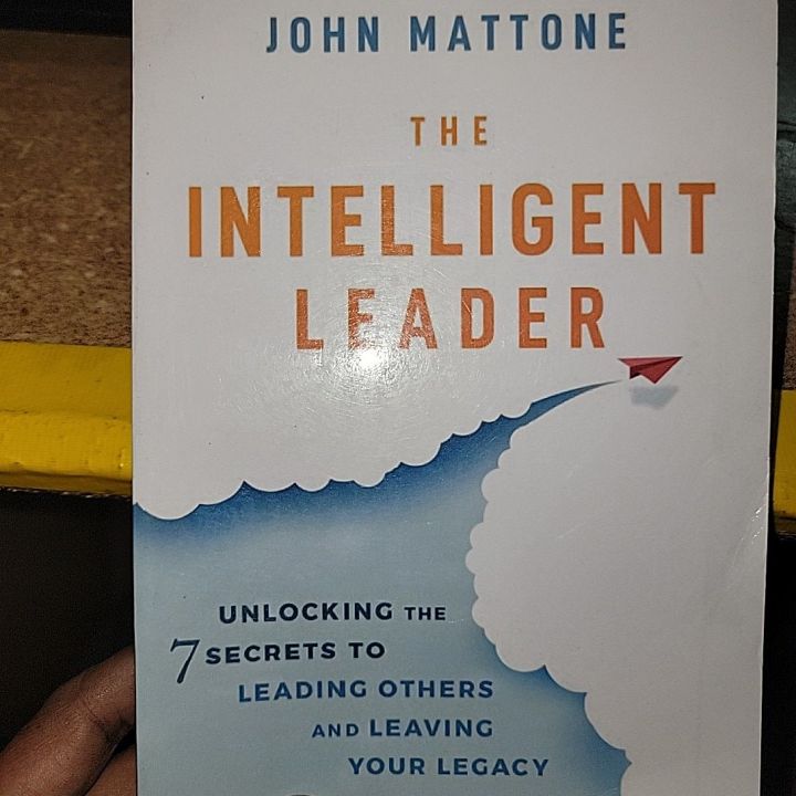 The Intelligent Leader By John Mattone | Daraz.com.bd