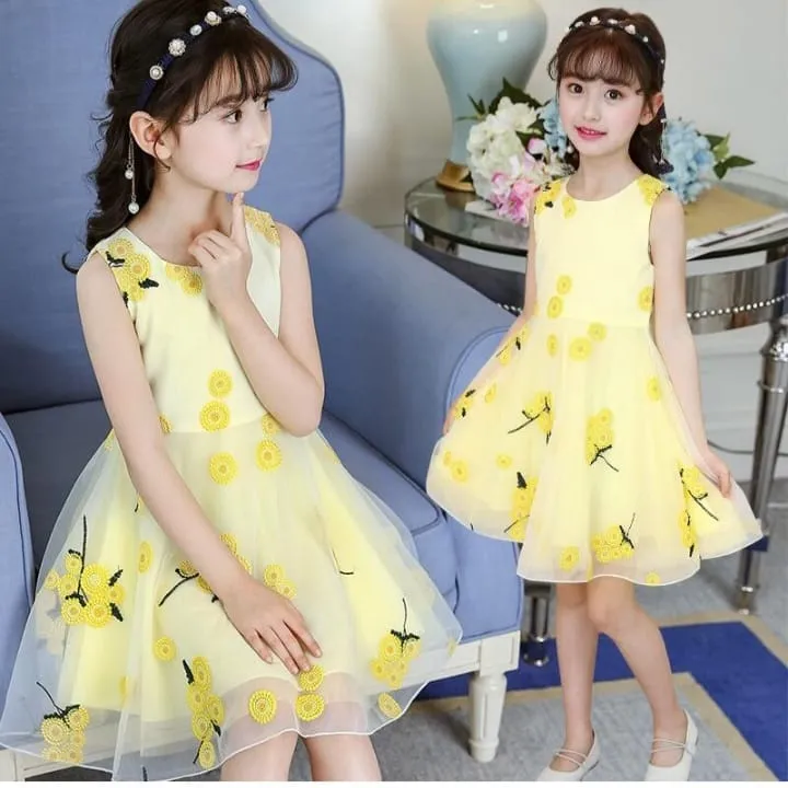 Charming style summer pretty frock for girls | Daraz.lk