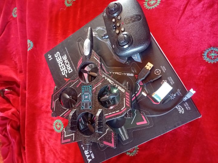 RC Airplane Fighter Jet with Light, 360° Flip Fighter Jet Toys, Stunt ...