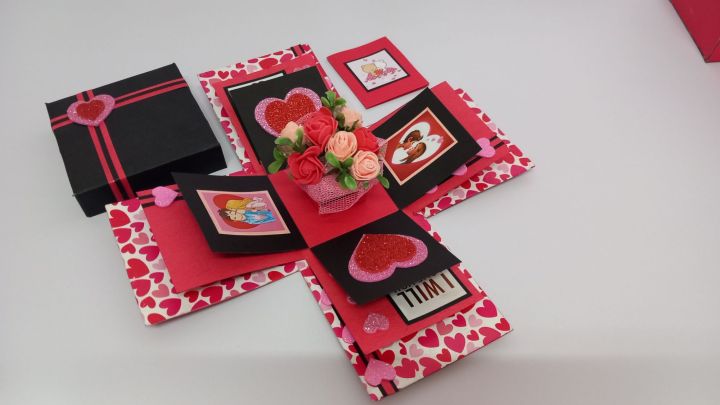 love Explosion box | Daraz.lk