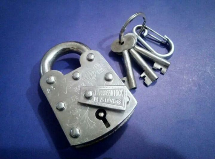 Desi taala Brass Pad Lock with 3 keys | Daraz.pk