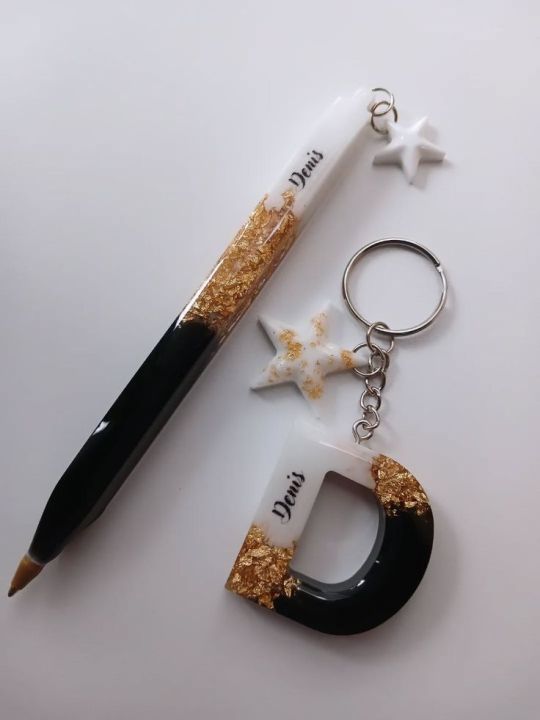 Premium Customized Resin Name Gift Set – Personalized Keychain ...