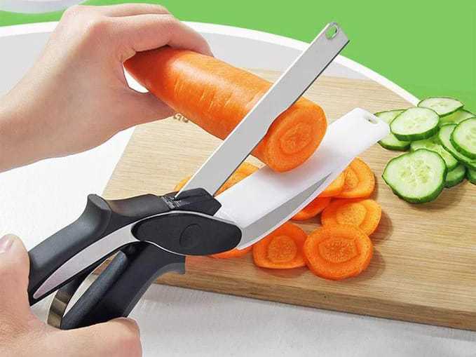 2-in-1 Kitchen Cutter Scissor with Cutting Board | Vegetable & Fruit ...