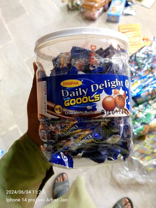 Original Danpak Daily Delight Goools (Pack Of 80 Pieces Jar) Chocolate ...