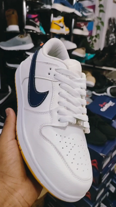 NK SB Dunk Premium Sneaker Shoes For Men | Daraz.com.np