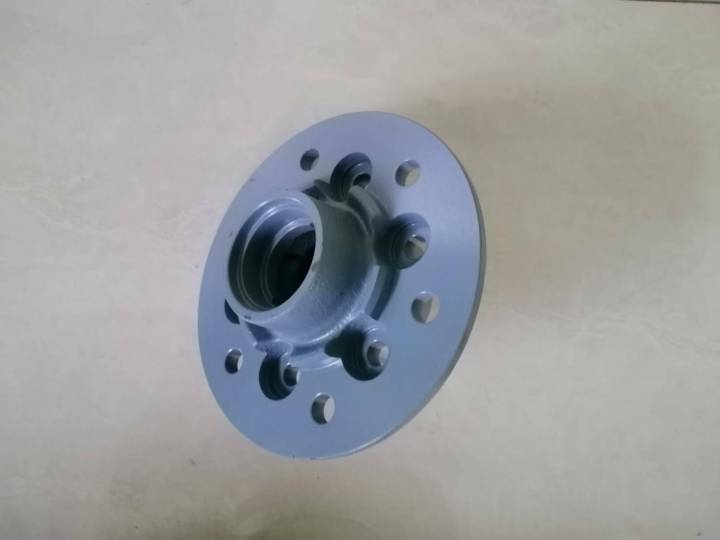 Front wheel hub Isuzu D-MAX 2500,3000 4X2, 4jh1 price 900 baht | Shop ...