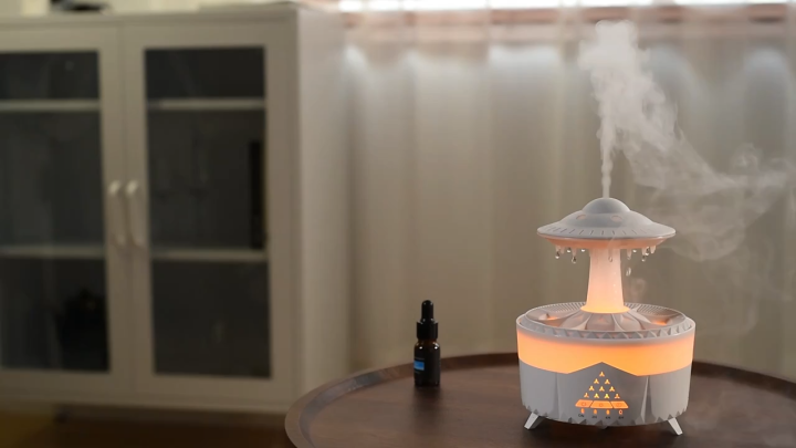 UFO Rain Cloud Humidifier and Diffuser – USB Aromatherapy Mist Maker ...