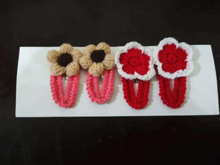 Pack of 4 hair pins Beautiful hair pins Handmade crochet hair pins ...