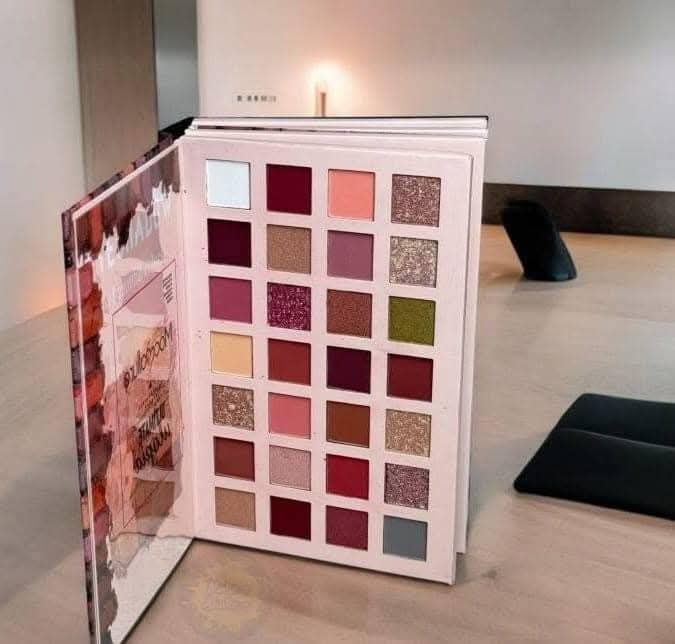 FULL Makeup book kit | Daraz.pk