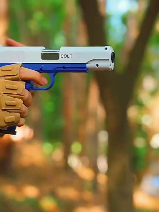Dress-Up Accessories Glock Soft Toy Blaster- with Magazine and Blaster ...