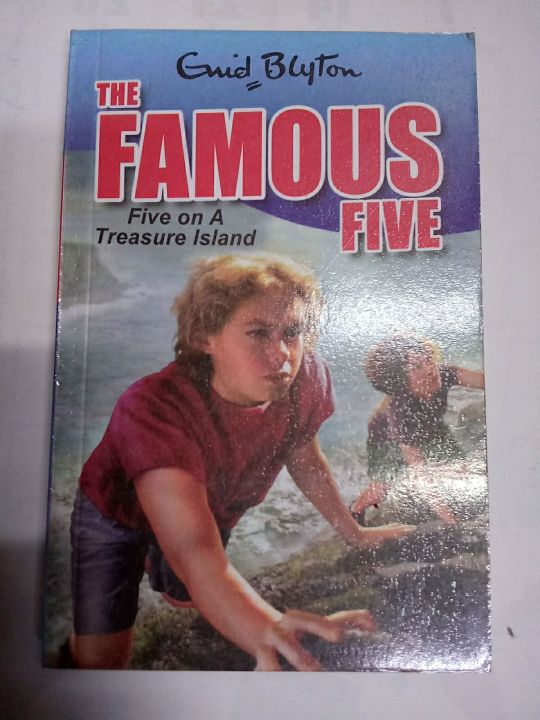 THE FAMOUS FIVE ON A TREASURE ISLAND BY ENID BLYTON #1 | Daraz.pk