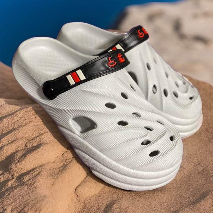 New Mens Hollow Design Slingback Round Toe Clogs Outdoor EVA Vent Crocs ...