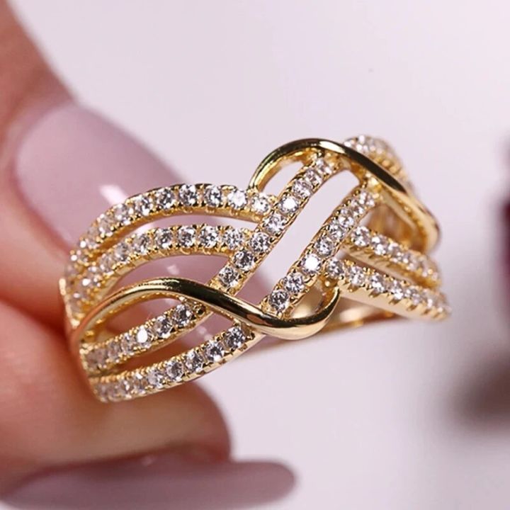 New Fashion Finger Jewelry Ring Female Gorgeous Engagement Party ...