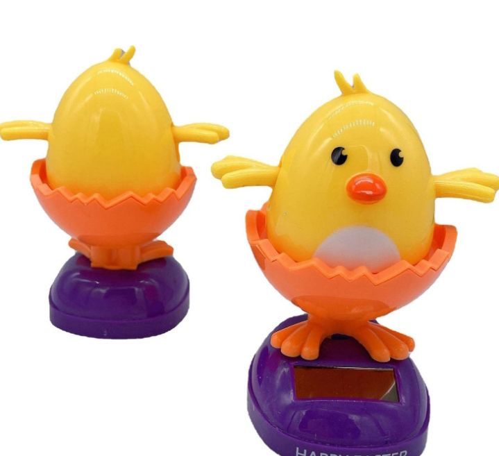 Cute Solar Powered Shaking Toy ABS Resin Egg On Stage Dancing Table Toy ...