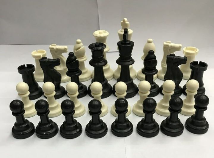 Chess Plastic Goti 32 Pieces Set | Daraz.pk