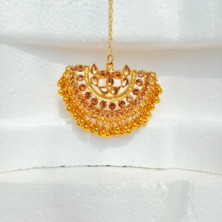 Beautiful trendy pearl maang tikka the perfect touch of elegance to ...