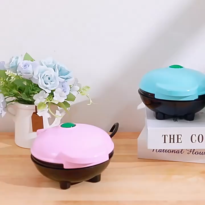 Mini Round Waffle Maker | Classic Non-Stick Waffle Maker | Compact ...