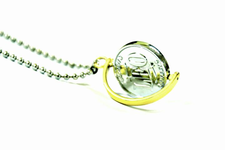 Leo Movie Chain With Embossed Brand And Logo | Daraz.lk