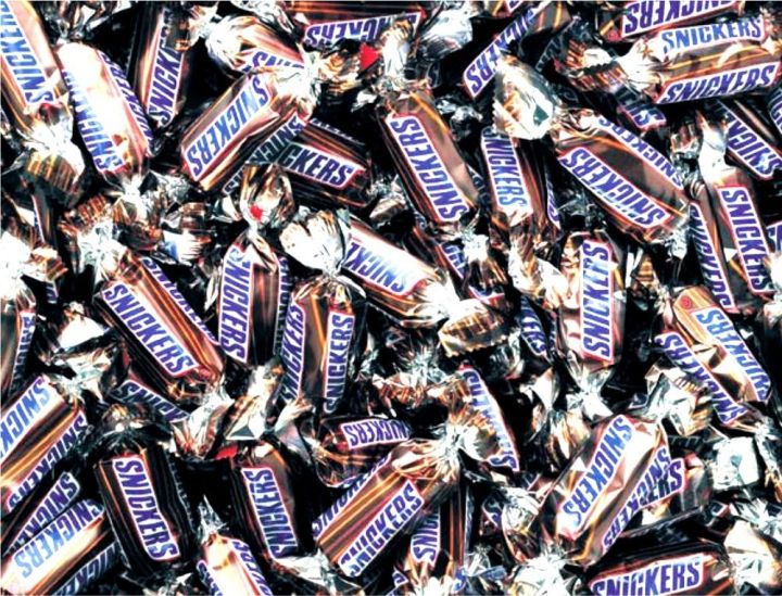 Snickers mini chocolates 8g × 10 pcs | Daraz.lk