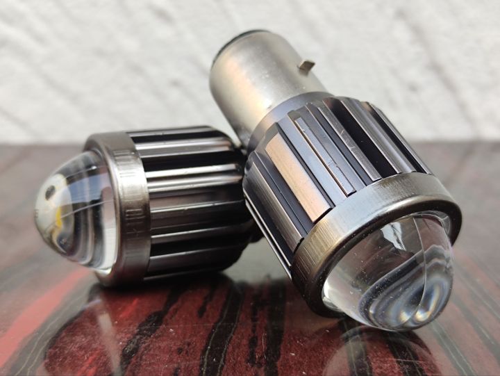 1-PC Motorcycle Led Projector Lenz Headlight Bulb 2-Colours Spot Light ...