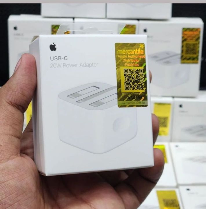 USB-C 20 WATT POWER ADAPTER FAST CHARGING | Daraz.pk