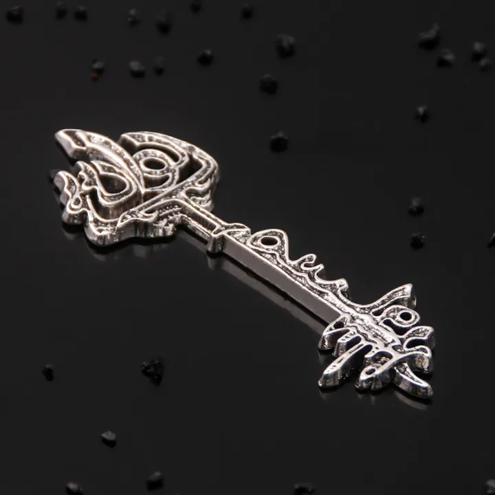 Cthulhu Mythos Keychain Silver Colour Key Lovecraft Songs Of Horror ...