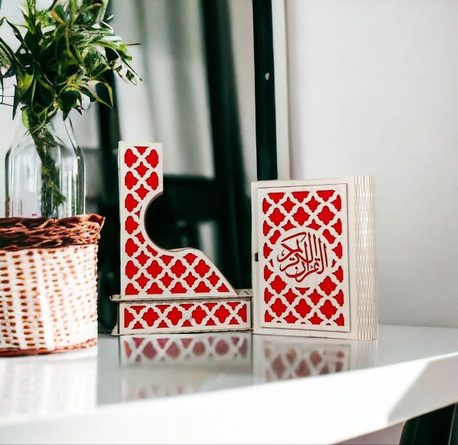 📖 "Noor-e-Quran – Premium Wooden Decorative Quran Box with Islamic Art ...