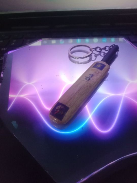 Cricket bat Key tags | Daraz.lk