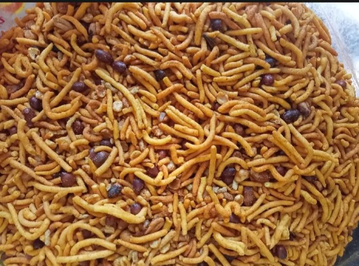 Special fresh and testy chanachur(1 kg) | Daraz.com.bd