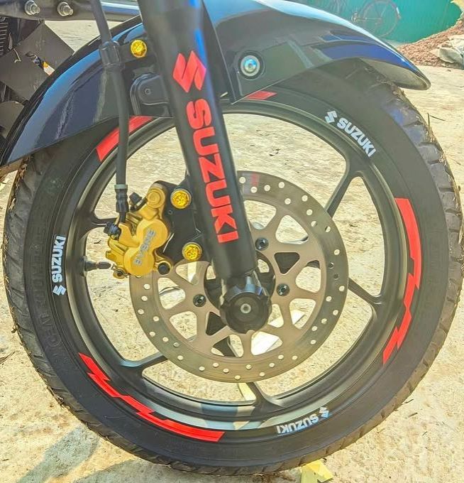 Suzuki Gixxer | Suzuki Gixxer MOTO GP | Suzuki Gixxer Monotone | MOTO ...