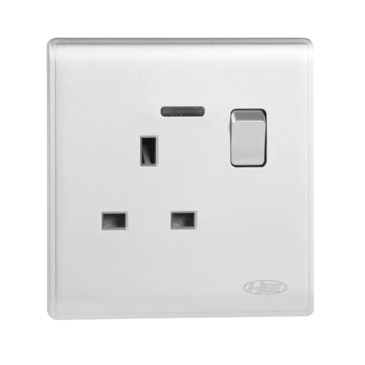 HEE Elegant White 13A 3 pin Flat Socket with Switch | Daraz.com.bd