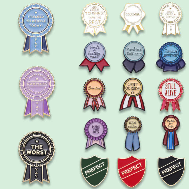 Creative Commemorative Medal The Worst Effect Honor Chest Pin Shield ...