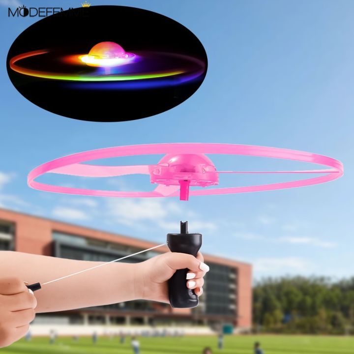 [ Random Color ] Children's Pull Line Light-emitting Flying Saucer Toys ...