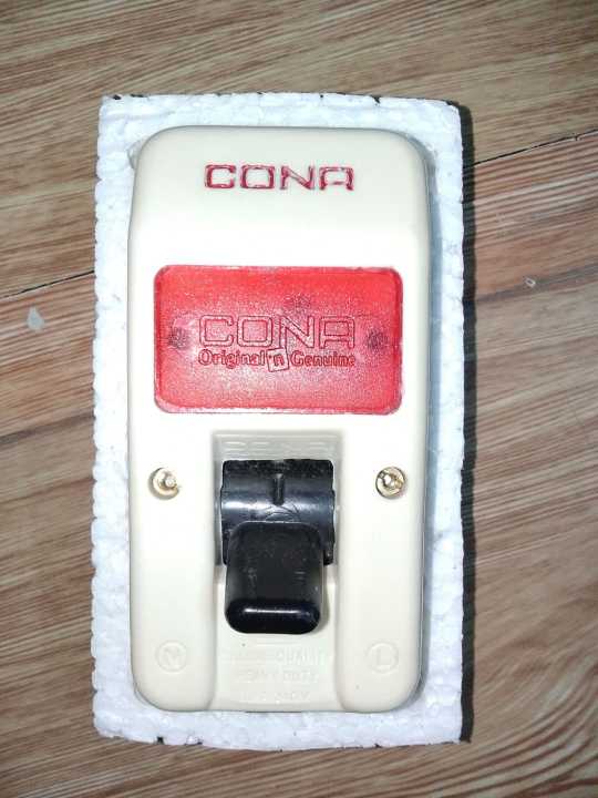 CONA DP Switch 32 Amperes White Heavy Duty Gold Double Pole switch ...
