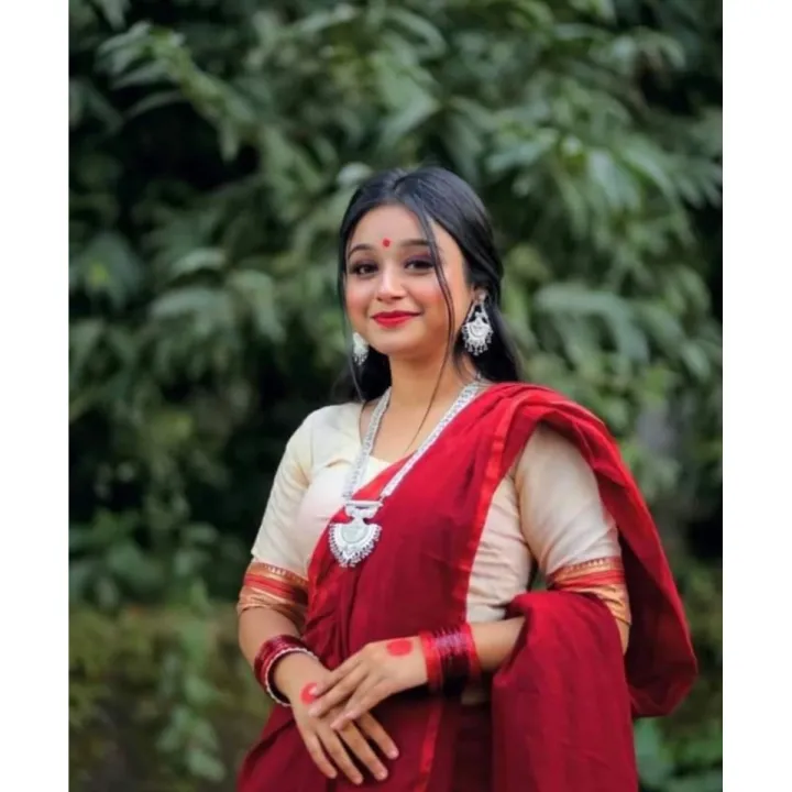 Muslin Than Shari Red colour Saree | Daraz.com.bd