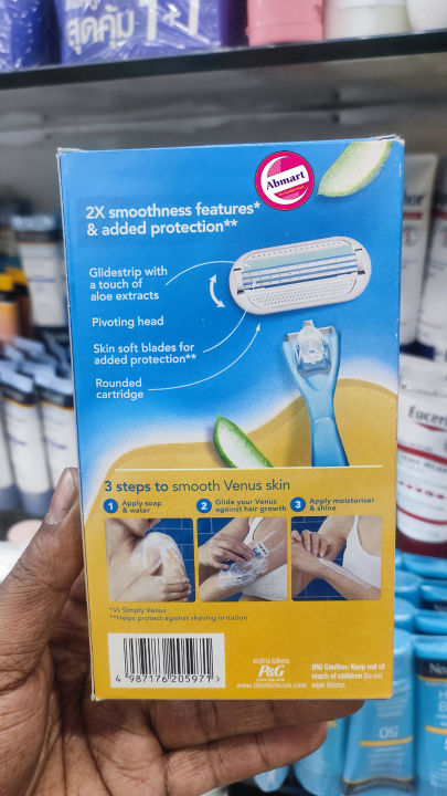 Gillette Venus Smooth Escape Combo Pack 1 Handle 3 Carts Razor India ...