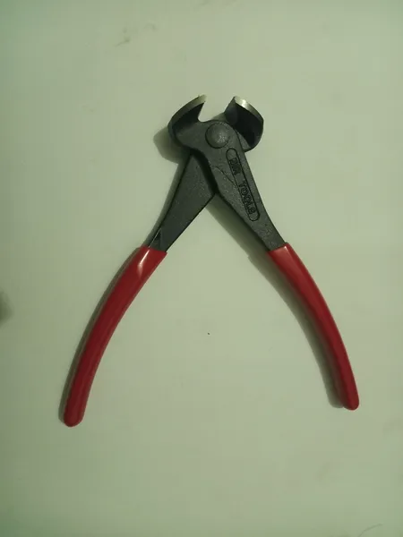 7" Carpenter Pincher/Carpenter Pincher with rubber Grip/7 Inch Pincer ...