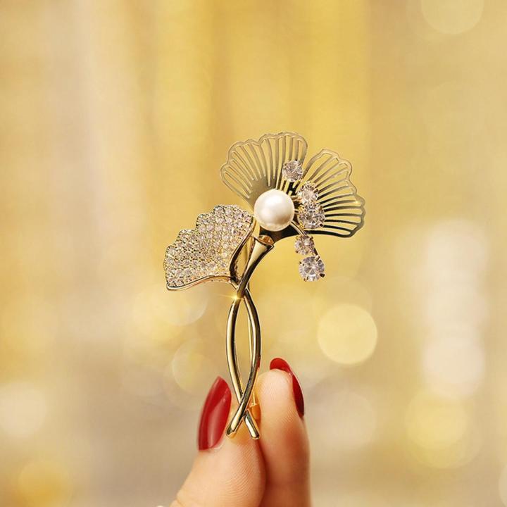 Long Flower Pearl SaftyPin brooch in Halloween crown Women's brooches ...