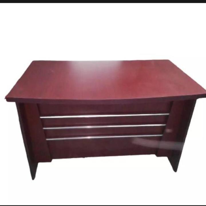 Exclusive Office Table | Daraz.com.bd