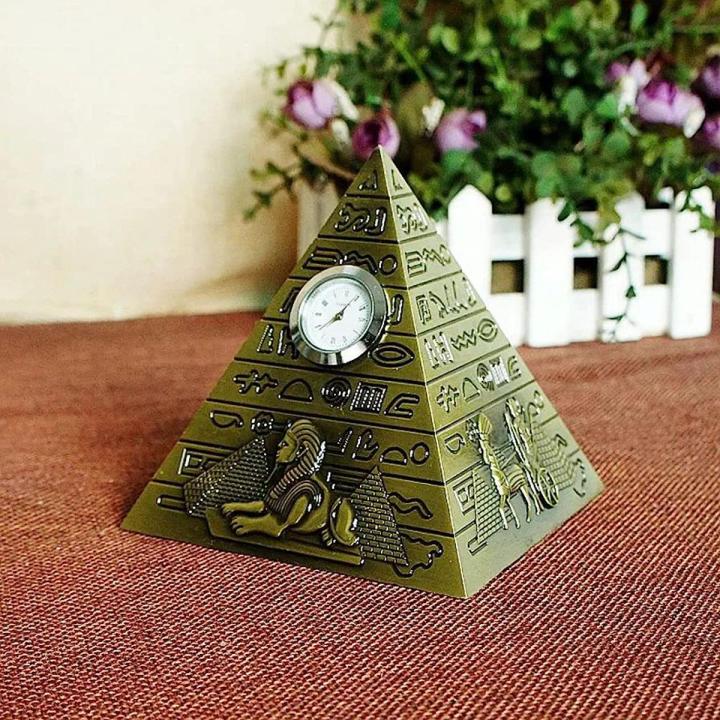 Vintage 3D Egypt Pyramid Model With Clock/World Landmark Building ...