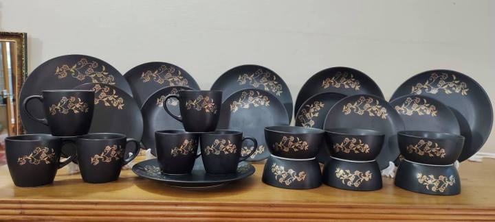 Exclusive 24 pcs Dinner Set Black With Golden Print. Ceramic Dining Set ...